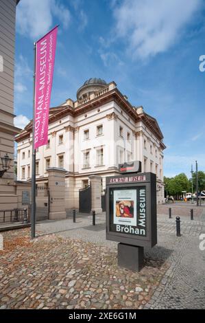 GERMANY. BERLIN. CHARLOTTENBURG. THE BROHAN MUSEUM IS HOME FOR A NICE ...