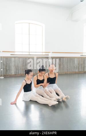 Ballet class, girls during break Stock Photo - Alamy