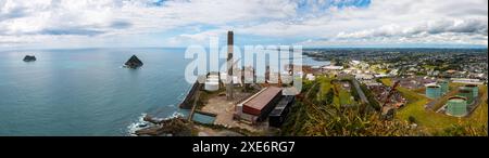 Panorama of the skyline of New Plymouth, viewed from Paritutu Rock ...