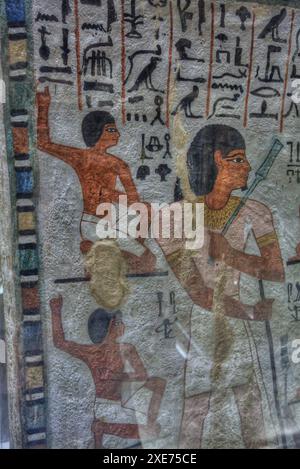 Image of Sennefer on right, Tomb of Sennefer, TT96, Tombs of the Nobles ...