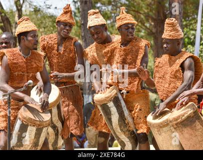 Traditional dress of the dummers made from roots, Ukusefya pa Ng'wena ...