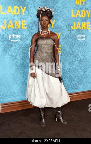 Sarah Lugor bei der Premiere der Amazon Prime Video Serie My Lady Jane ...
