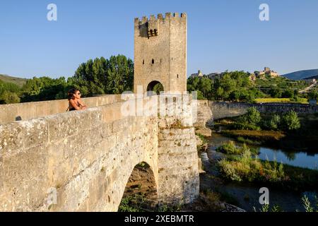 FrÃ­as medieval bridge Stock Photo - Alamy
