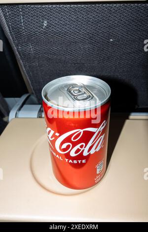 soft drink, drink can, the coca-cola company, fanta, mezzo mix, sprite ...