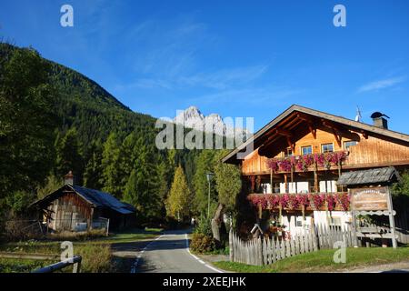 Sesto/Sexten, Dolomites, South Tyrol, Italy, Sunrise over the Cima Una ...
