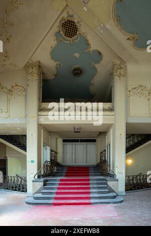Staircase in the Kulturhalle Walhalla, Wiesbaden Stock Photo - Alamy