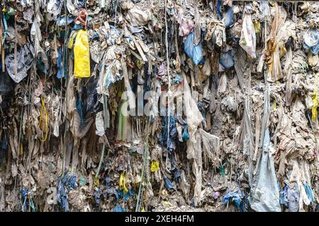 Waste bunker in a waste-to-energy plant Stock Photo - Alamy