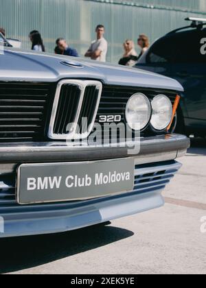 BMW 320 E21 retro car Stock Photo - Alamy