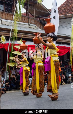 June 29, 2024, Kuningan, West Java, Indonesia: Dancers perform Buyung ...