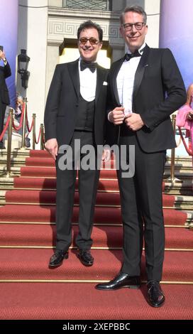 Serge Dorny Bayerische Staatsoper Intendant Markus Blume Minister Fuer ...