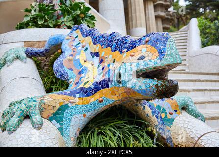 Salamander sculpture (aka "Drac" or "Dragon" ), detail. Park Güell by ...