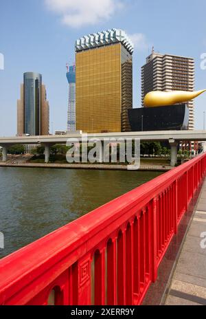 Azuma bridge, Tokyo sky tree Stock Photo - Alamy