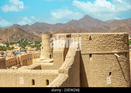 Fortification walls in Bahla, Oman Stock Photo - Alamy