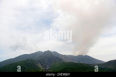 A view of the peaks of the Sakurajima volcano seen from the Yunohira ...