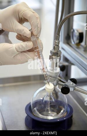Dry distillation to produce dry solvents, synthesis lab, IkerChem ...