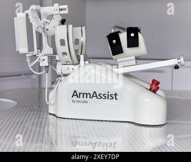 Assistive robot for upper limb rehabilitation, The robot ArmAssist ...