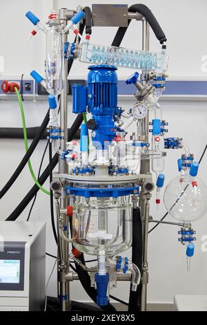 Minipilot, Glass Reactor, Pilot Plant equipment, Biotechnology ...