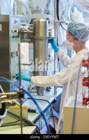 Coating Pan. Pharmaceutical Development Laboratory. Pre-formulation ...