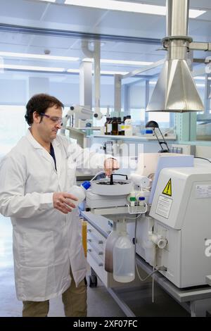 Graphite furnace, Measurement of metals in water samples, plant and ...