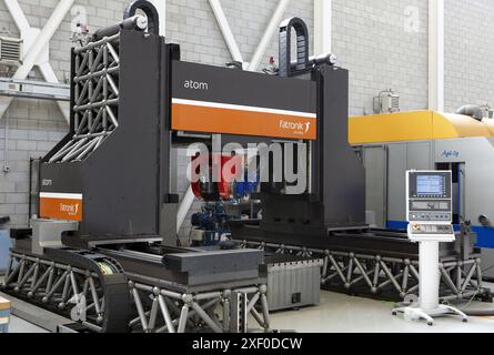 Atom friction stir welding machine, Fatronik-Tecnalia, Research and ...