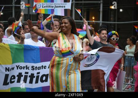 New York Attorney General Letitia James, left, and New York State ...