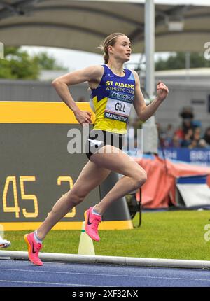 Phoebe Gill of St Albans AC winning the 800m final at the UK Athletics ...