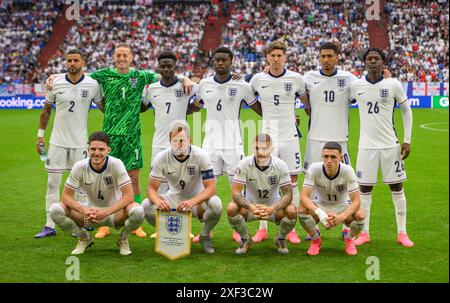 Declan Rice of England and Jordan Pickford of England after the England ...