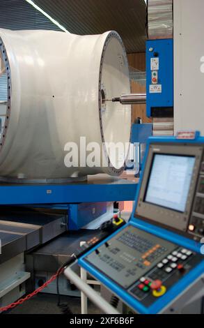 Tool machine´s spanish biennial. June 2004. Bilbao Exhibition Center ...