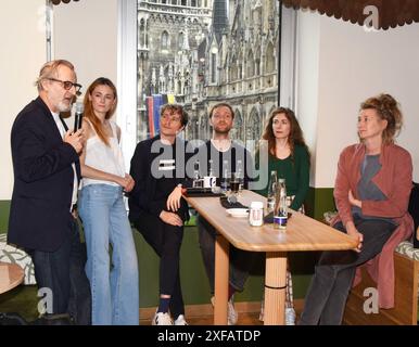 Robert Marciniak Produzent Neele Vollmar Regisseurin Vincent Redetzki ...