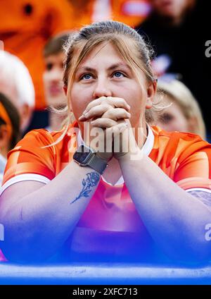 MUNICH - Dutch fans watch the eighth final match at the European ...