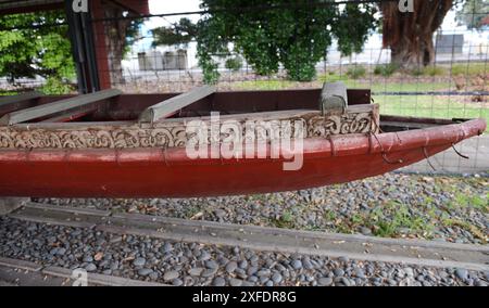 A traditional Maori Waka (canoe), New Zealand Stock Photo - Alamy