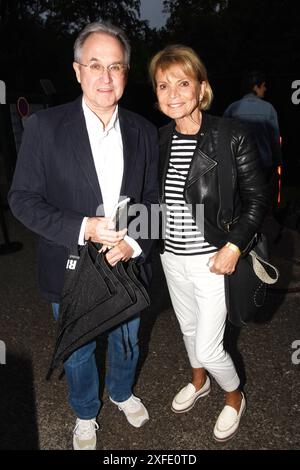 Norbert Heckner Schauspieler Uschi Glas Schauspielerin Muenchen 02.07.2024 BAVARIA STUDIOS PARTY ...