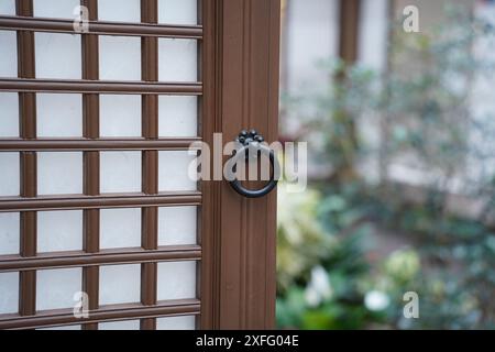Traditional window of Hanok. Korean traditional window or Door Stock ...