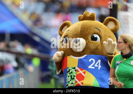 MUNICH - EURO 2024 mascot Albart during the UEFA EURO 2024 round of 16 ...