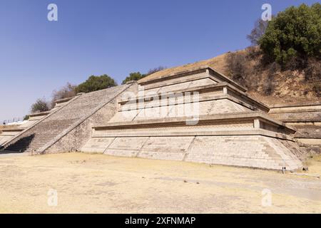 The Great Pyramid of Cholula, aka Tlachihualtepetl, largest pyramid in ...