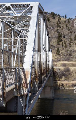 Warren through truss design Hardy Bridge built in 1931. Bridge was used ...