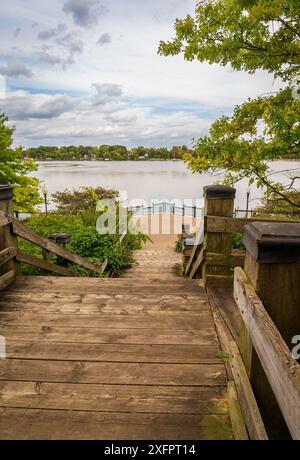 fall colors off wood overlook deck river view Stock Photo - Alamy