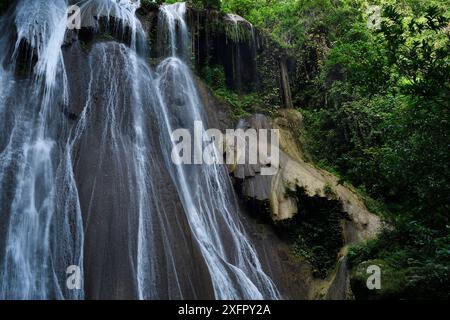 Rainforest waterfall, Batenta Island, Raja Ampat, Western Papua ...