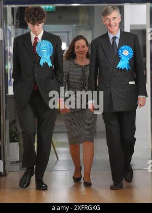 Sir Jacob Rees-Mogg with his wife Helen de Chair (second right) and ...