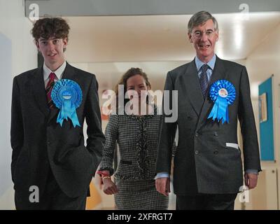 Sir Jacob Rees-Mogg with his wife Helen de Chair (second right) and ...