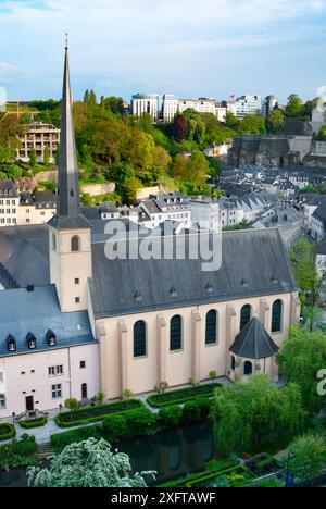 Central Luxembourg downtown quarter Gronn with Alzette river summer ...