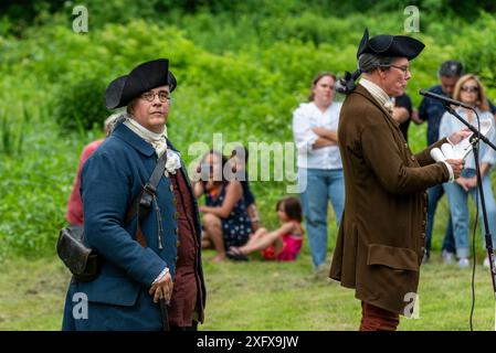 Ed Hurley, reading the Declaration of Independence during a Fourth of ...