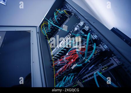 Testing signal Fiber optic cables for readiness for use Stock Photo - Alamy
