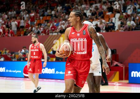Jeremy Sochan of Poland seen during a training session before the ...