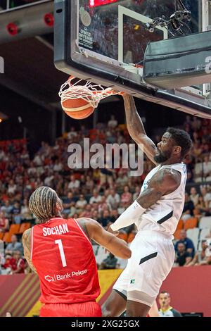 Jeremy Sochan of Poland seen during a training session before the ...