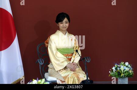 Japan's Princess Kako meets with Greek President Katerína ...