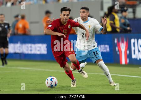 Boris Cespedes (16) of Bolivia controls ball during group stage game ...