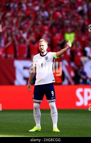 Harry Kane of England gestures during a FIFA Men’s World Cup 2026 round ...