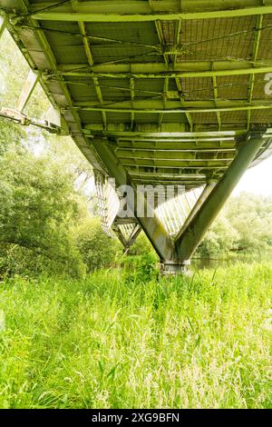 The Living Bridge, University of Limerick Campus Stock Photo - Alamy