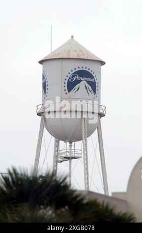 Paramount Water Tower Stock Photo - Alamy